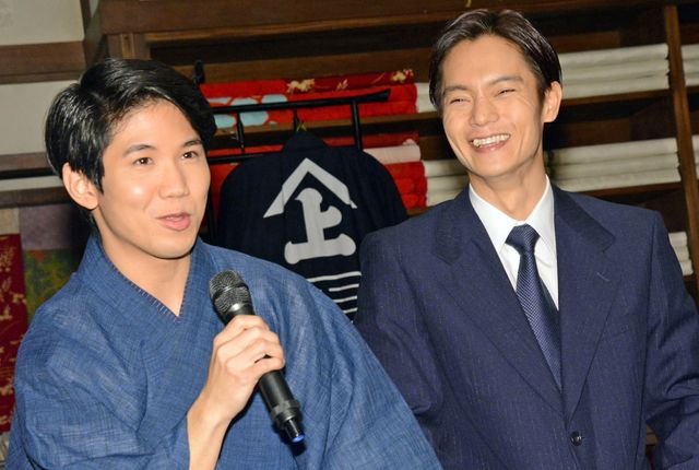 【12枚】窪田正孝＆唐沢寿明、満面の笑顔！朝ドラ「エール」取材会：フォトギャラリー｜シネマトゥデイ