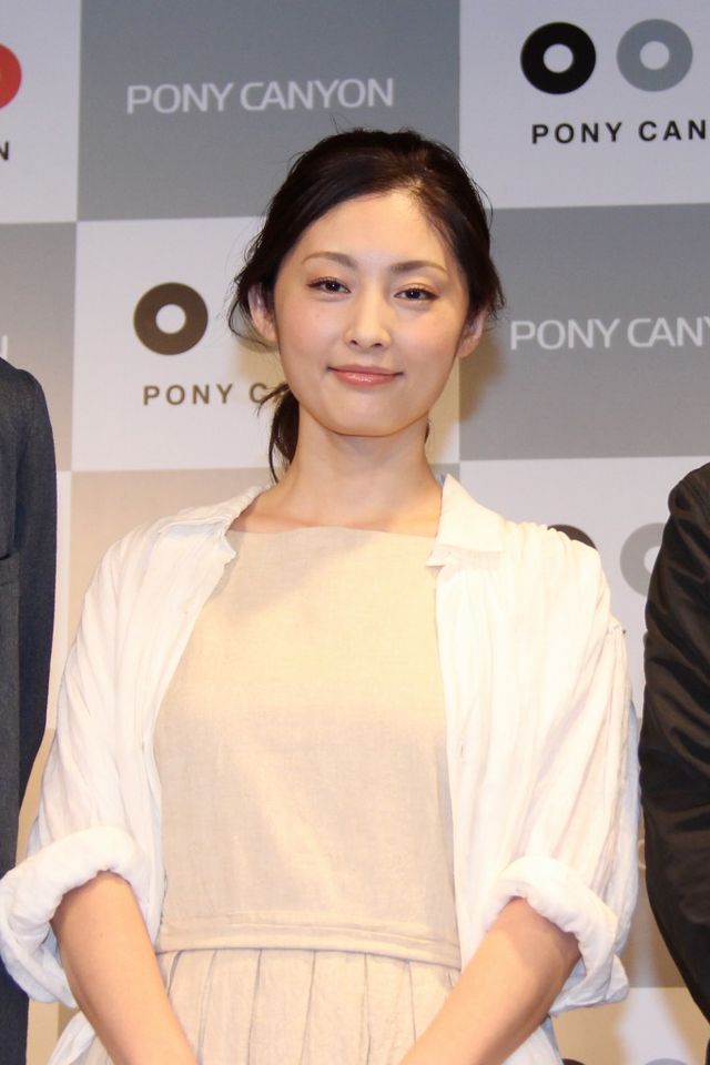 ゆり ちか へ: テレニン晃子 ゆりちか – HQEKO