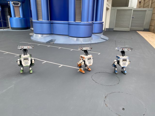 TDLを散策中の初登場“BDXドロイド”たち：フォトギャラリー｜シネマトゥデイ