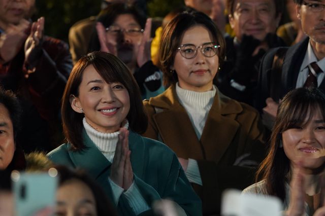 謎の男の正体は…「相棒season23」第19話（最終回SP後篇）場面カット：フォトギャラリー｜シネマトゥデイ